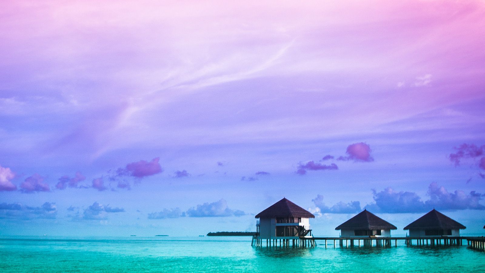 8 days exploring French Polynesia on a luxury yacht